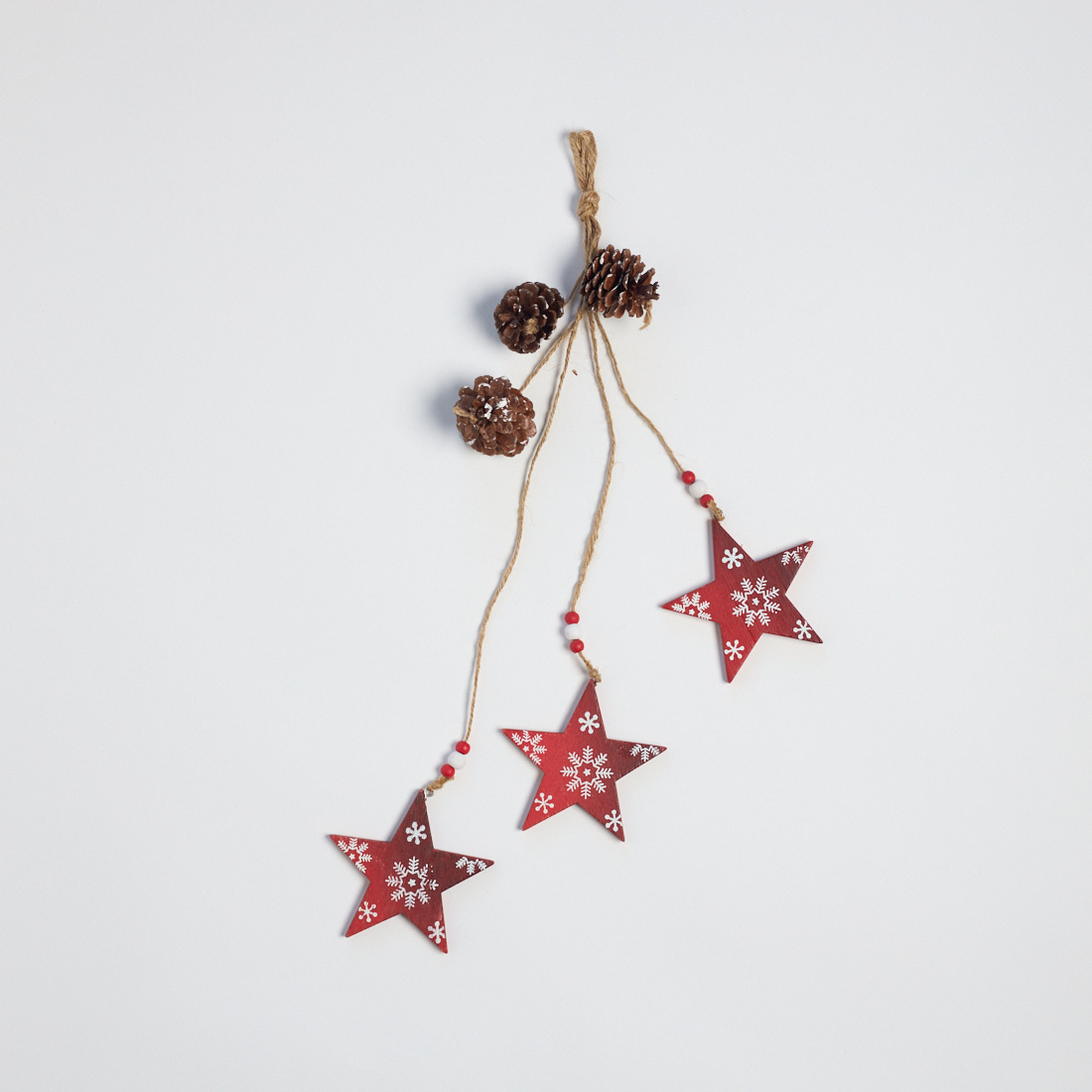 Drveni ukras za jelku - zvezde crvene 10x40 cm - pakovanje 1 kom ...